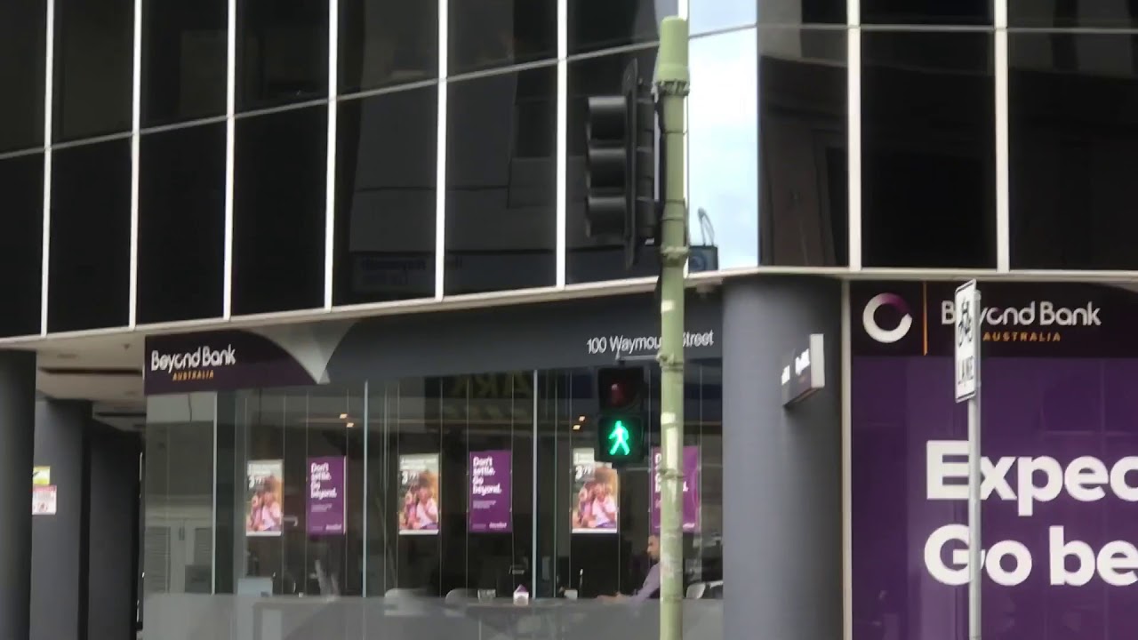 Adelaide Traffic Lights - YouTube