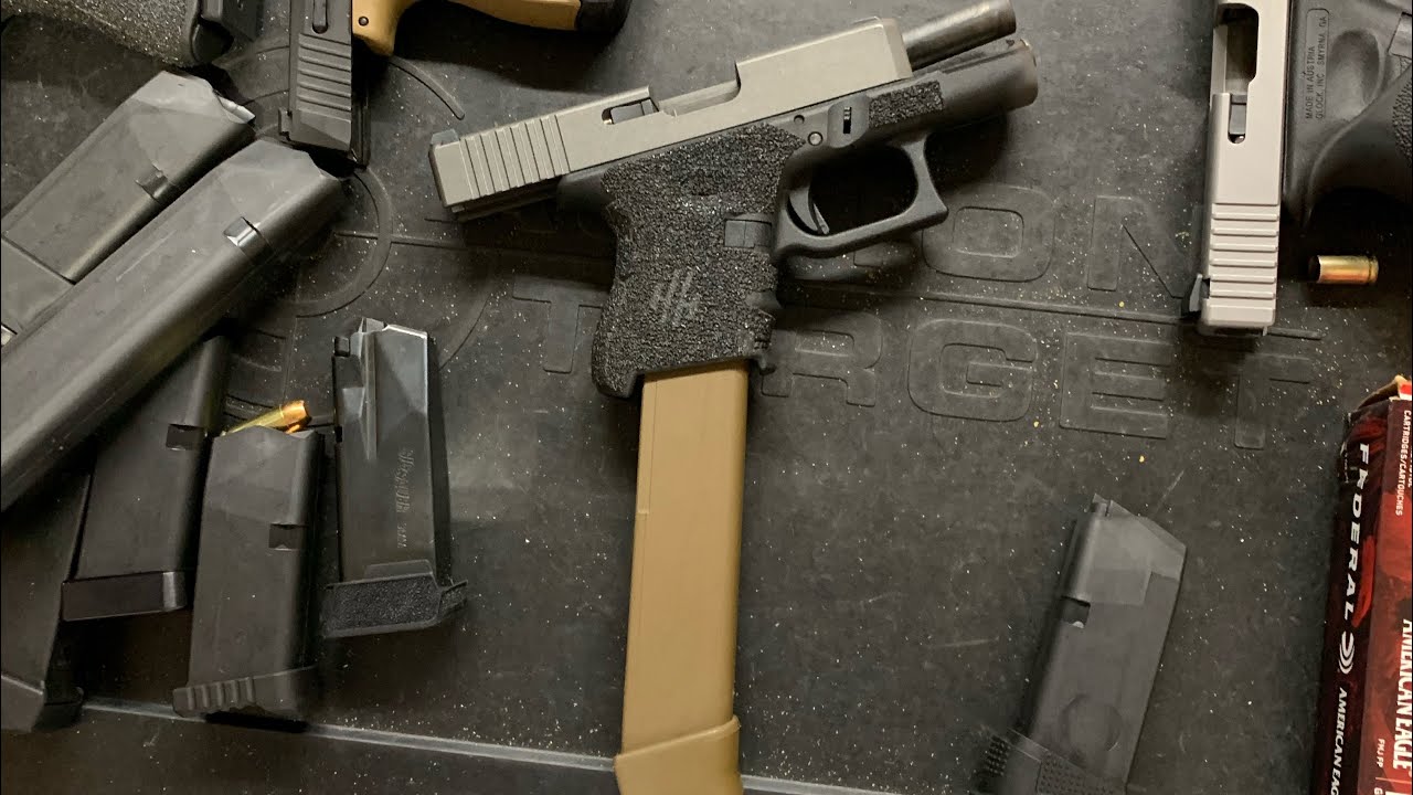 My EDC Glock 26 With A 33 Round OEM Magazine - YouTube
