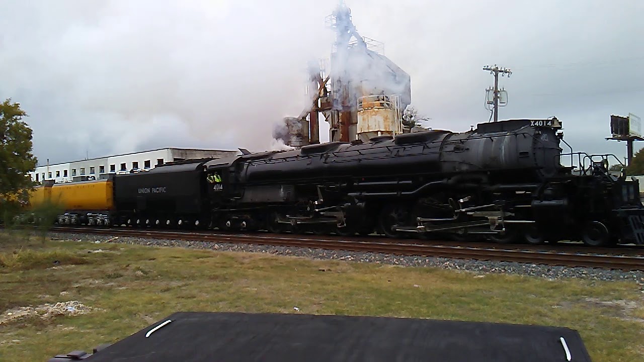 My First Long Awaited Look At Union Pacific's 4014 BIG BOY Steam Train ...