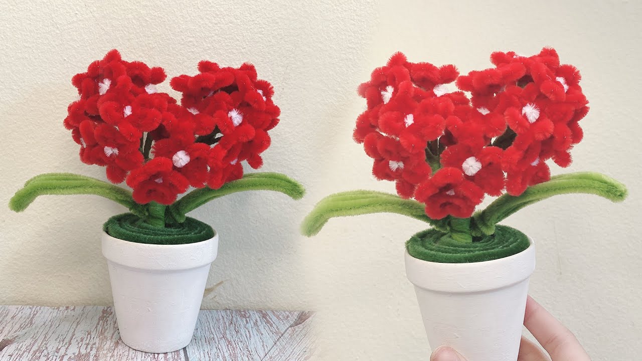 😍 Easy DIY Love Flower Pot for Valentine's Day💐How to Make Pipe Cleaner ...
