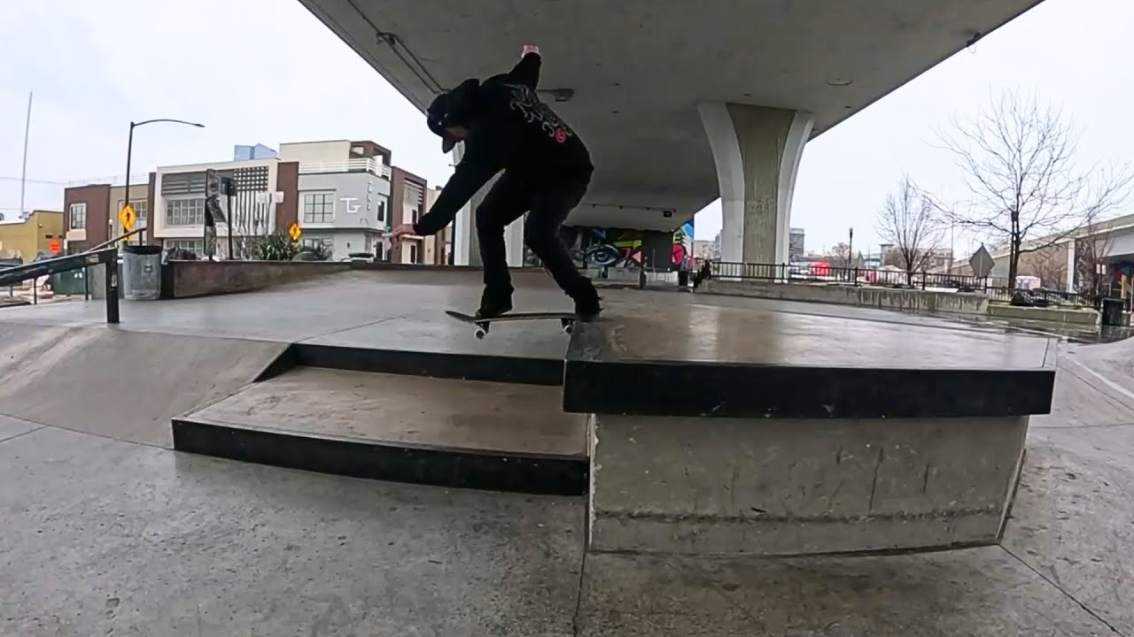 Ledge Skating Like A Boss - YouTube