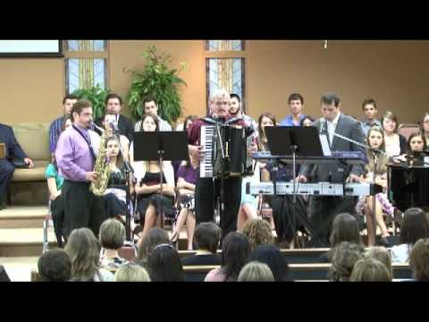 Todor Chira, Ruben Antone si Adi Mihulet- Evanghelia Are Putere - YouTube