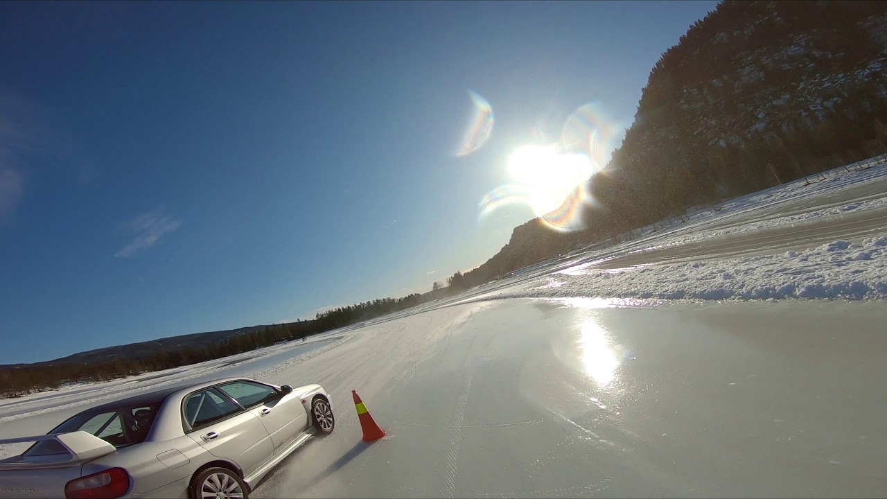 Subaru Impreza ice Drift - YouTube