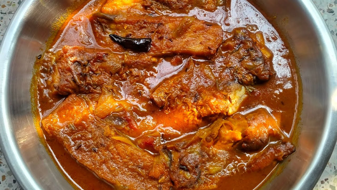 Bengali Famous Rohu Fish Kalia Recipe/Rui Macher Recipe/Macher Kalia ...