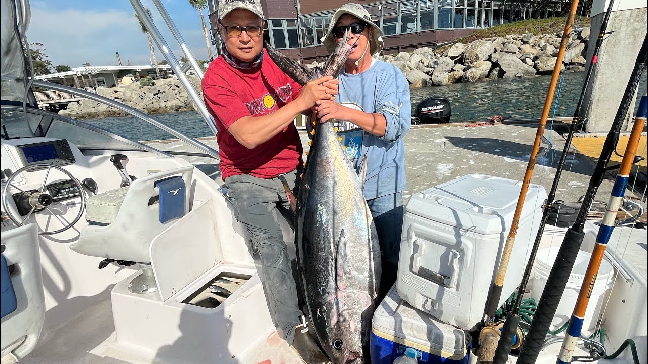 2023 Bluefin Tuna Fishing At The Fingers - YouTube