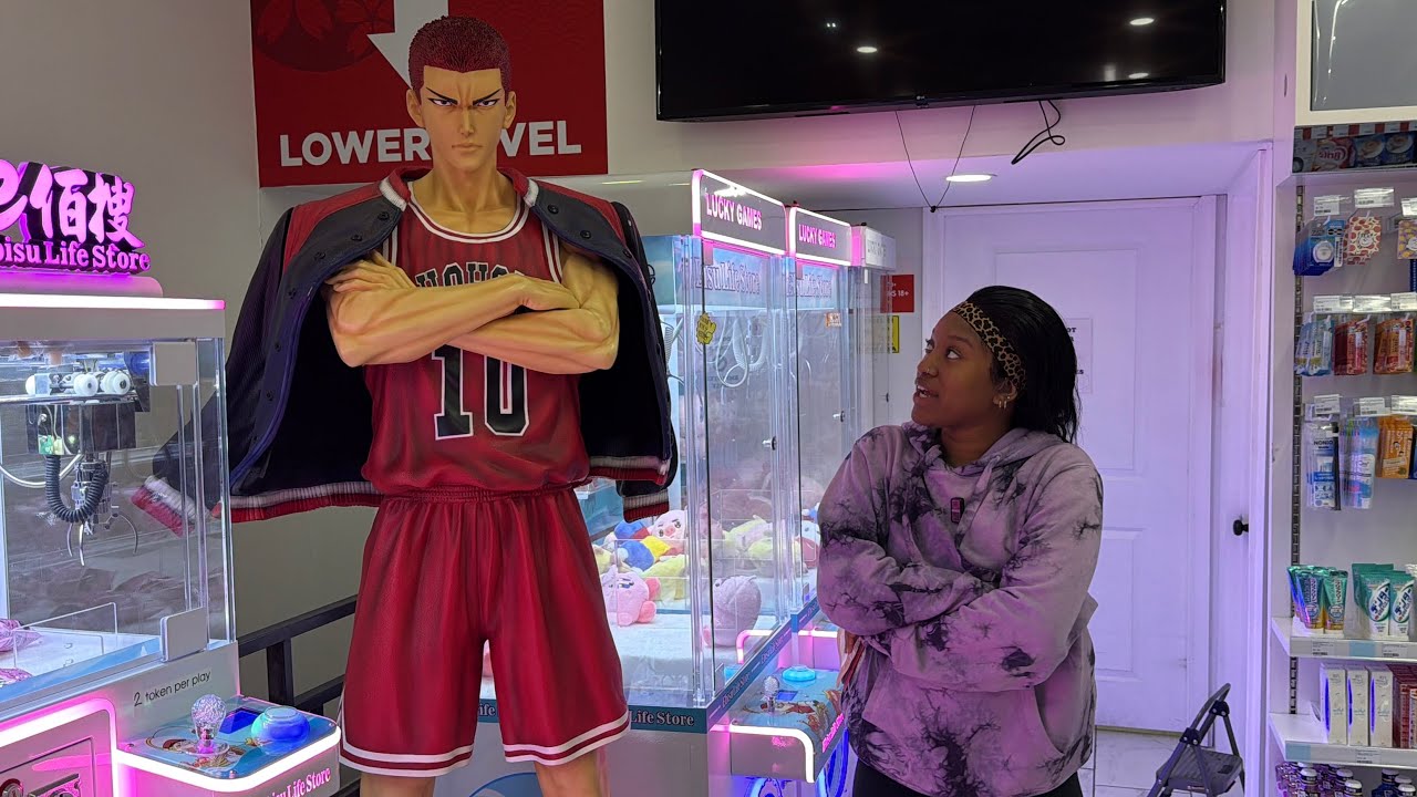 Finally, An Anime Store in Philly! - YouTube