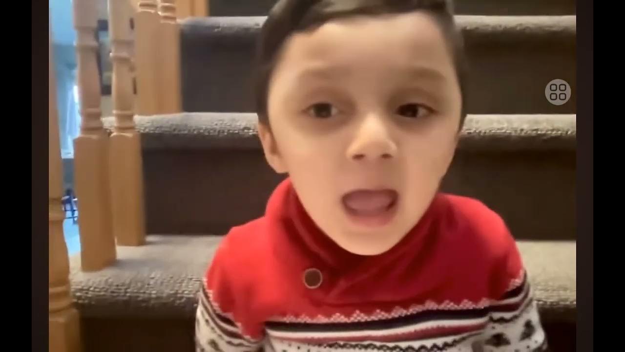 kid sings e-e-ei im on vacation (yuvin) - YouTube