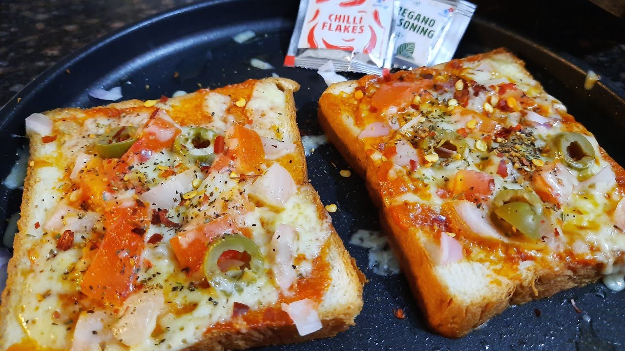 Bread pizza recipe || Quick breakfast bread pizza recipe || Bread toast ...