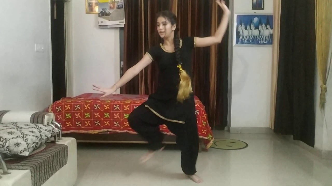 Dance on jeeju song - YouTube