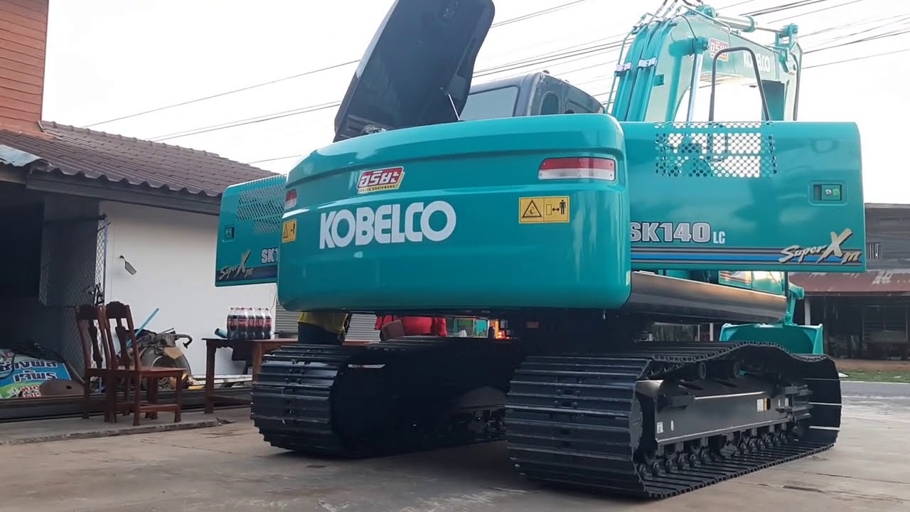 พาดูเครื่อง ปั้ม เก่ง ช่วงล่าง หม้อน้ำ โซ่ kobelco sk140lc-super-xm วาง ...