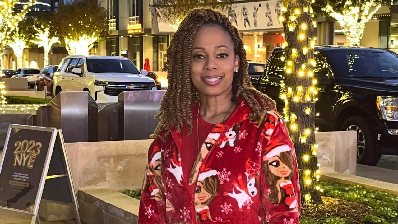 Mariah Carey f/Jennifer Hudson & Ariana Grande - Oh Santa! (2020) - YouTube