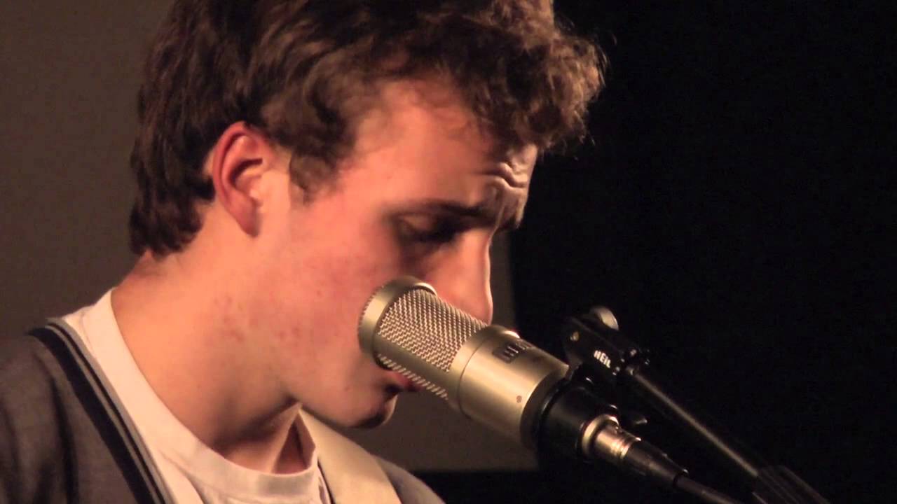 Connor Johnson @ Level B - YouTube