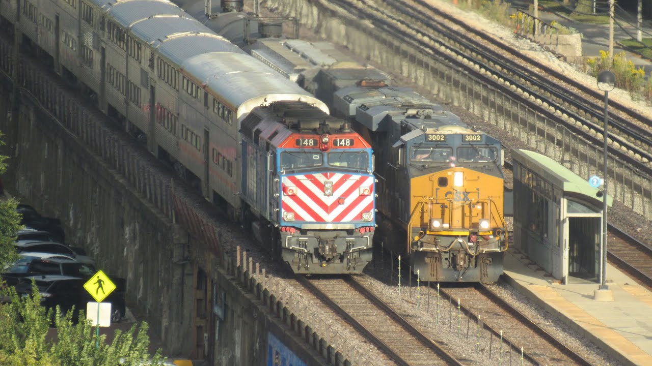 Metra rush hour at Oak park 9/24/25 - YouTube