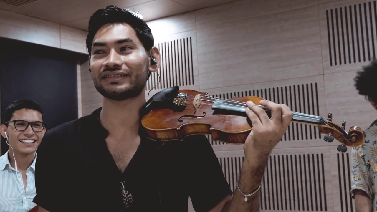 La Muerte - Monsieur Periné Violin Cover - Efrain Rada - YouTube