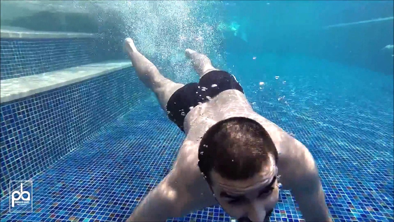 HOMBRE BUCEANDO - YouTube