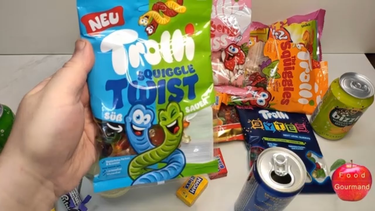 Trolli SQUIGGLE Twist - Gummies from Germany - YouTube