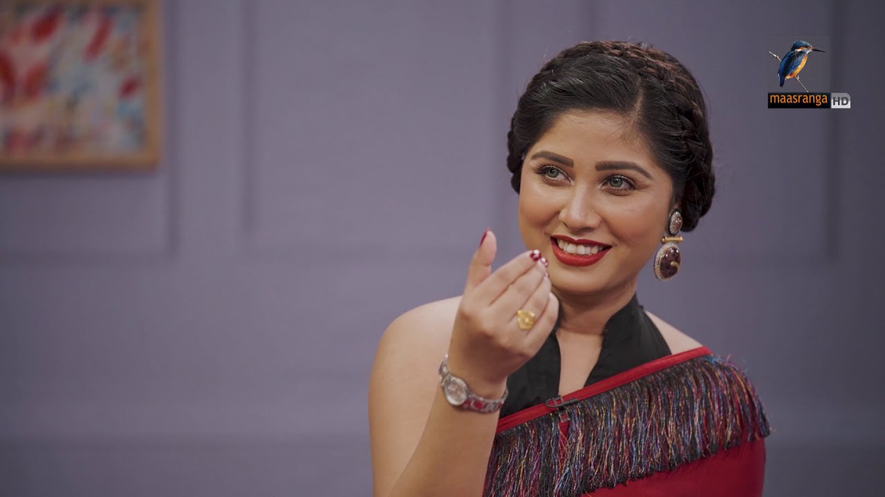 ইশারায় কী বললেন স্ত্রী, বুঝতে পারলেন না শ্যামল মাওলা | Shamol Mawla & Maha Shikder - YouTube