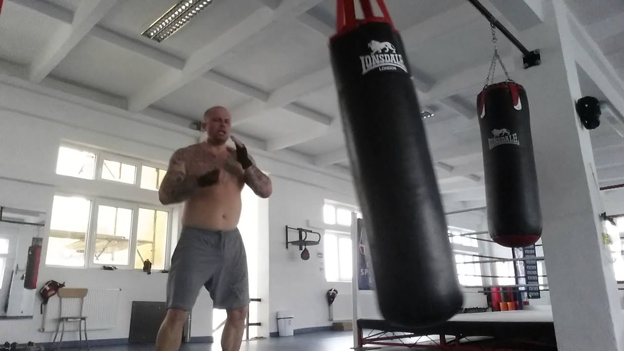 Club Sportiv BULLDOGS MMA DEJ - YouTube