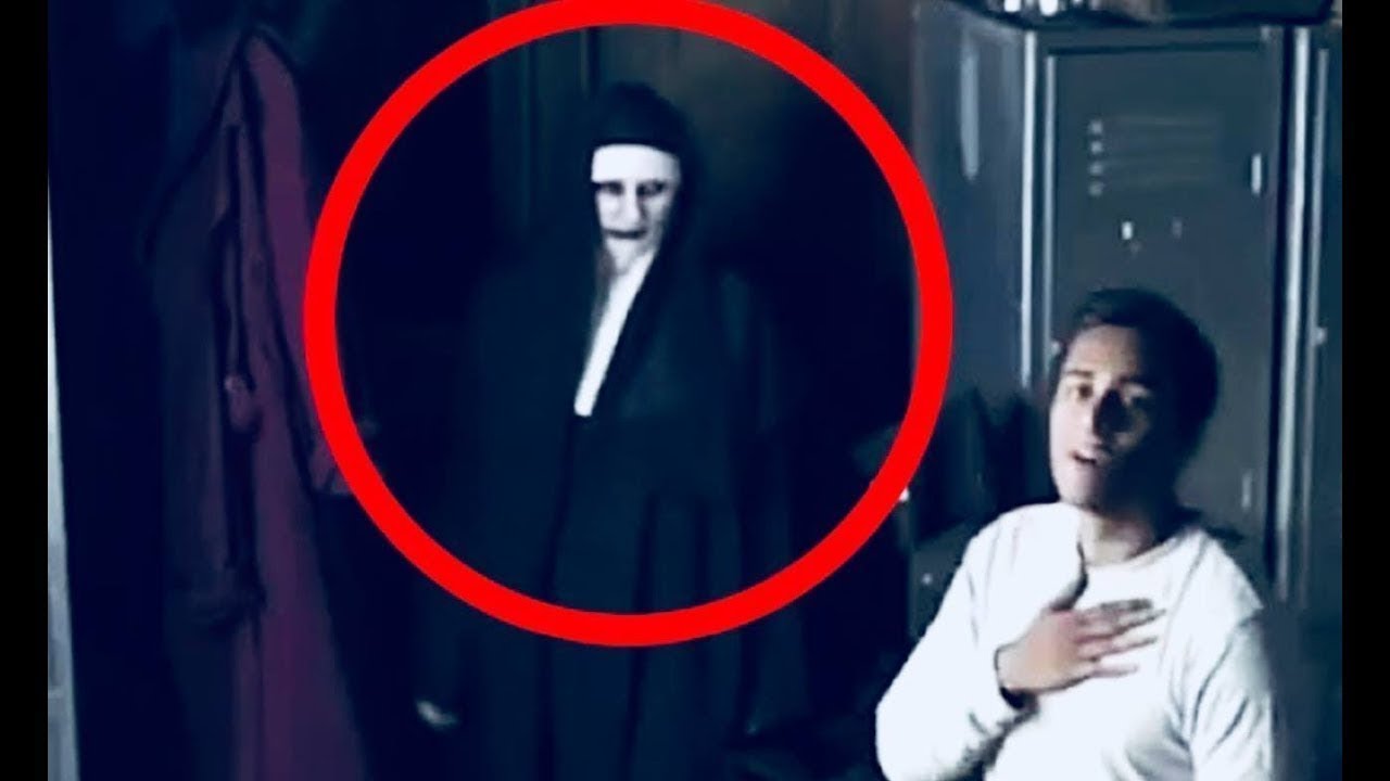 TERRORのビデオ：Nun（Valak）、Ghosts、Taconuda、Monsters in Camera - YouTube