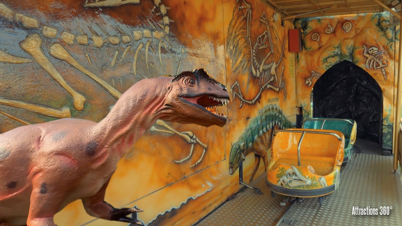 Carnival Dinosaurs Dark Ride | Is it worth $5 to ride? Helium Balloon ...