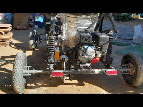 primeira volta de kart caseiro com freio novo, junto com os amigos ...