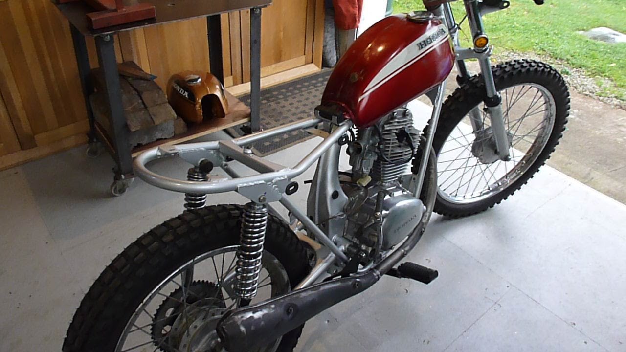 Honda SL 125 Engine Fitted and First Run - YouTube