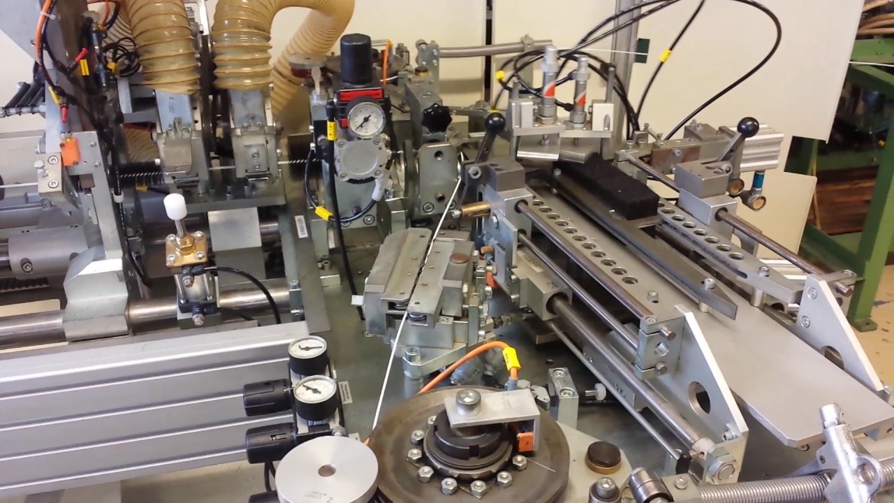 Zahoransky FD3 Brush Twisting Machine - YouTube