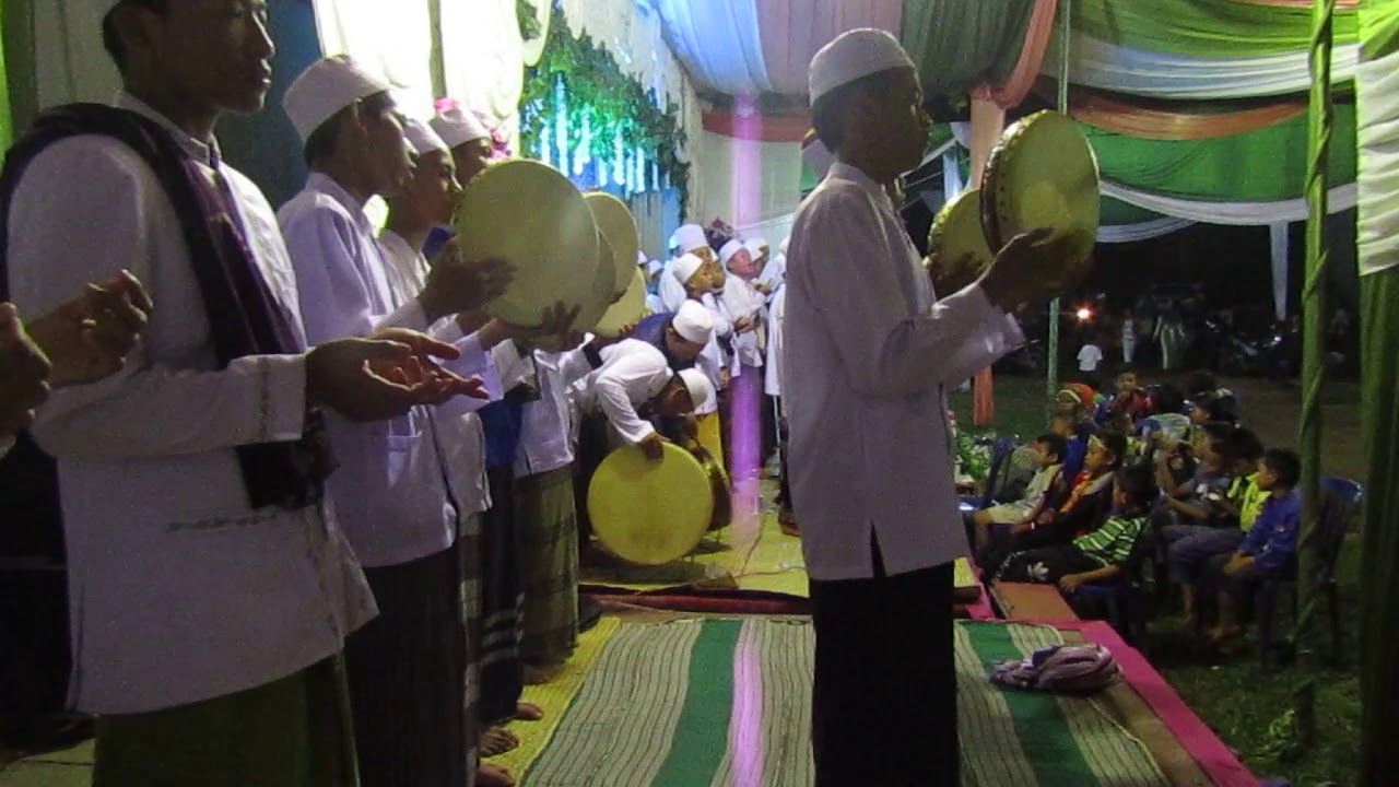 Maulid Dhiyaul lami' #cut - Ma'had Jauharul Wathon Desa Setiris Kec ...