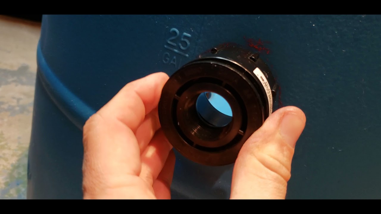 Tim's Gardens - How To Make A Wicking Garden Barrel - Part 2 - YouTube