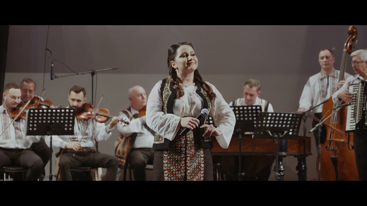 Paula Florescu și Ansamblul Folcloric Busuiocul Bacau - Bade Neculai ...