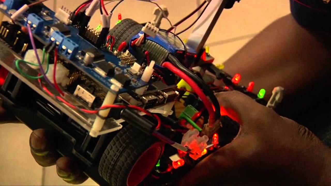 Freescale Cup Intelligent Car Competition 2012 (1st December) - YouTube