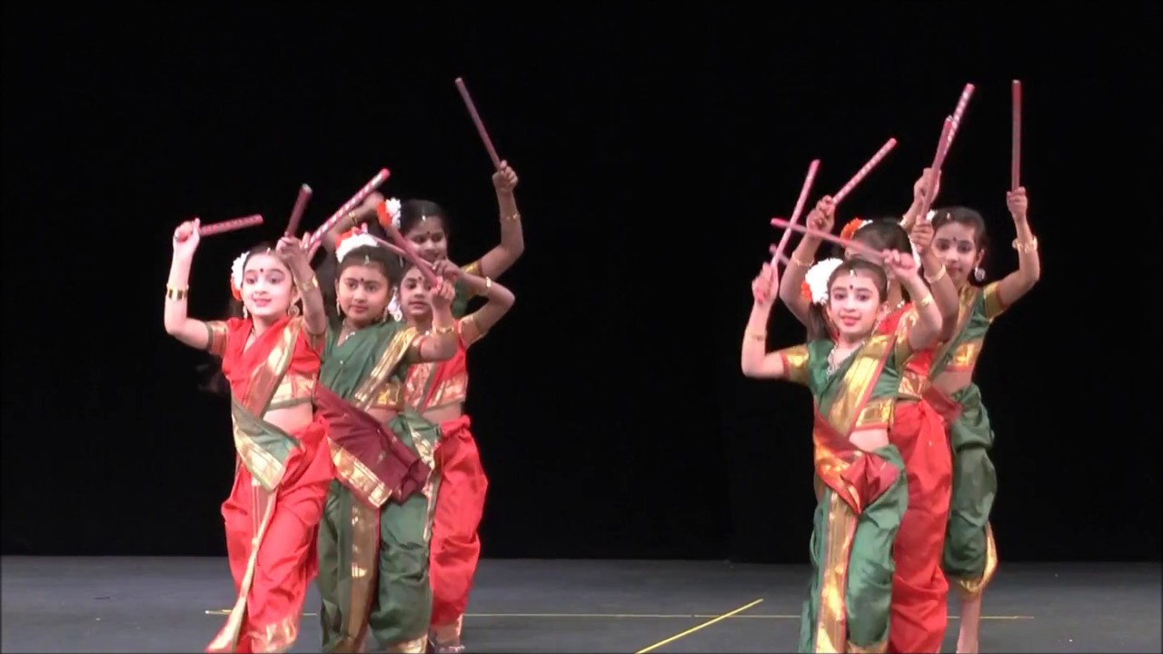 Kolattam /Stick dance - KAW/KAOW 2017 - YouTube