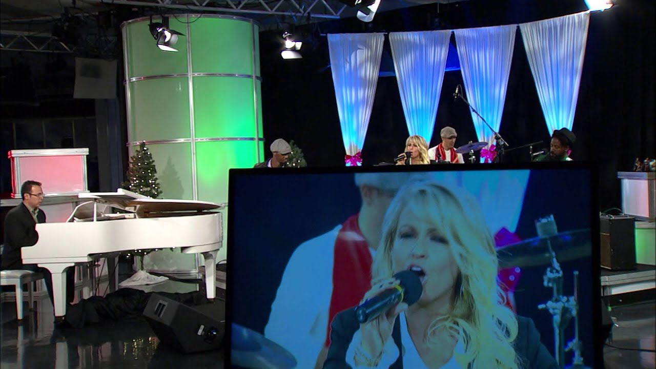 Merry Christmas - live - Mindy Callahan & Band - YouTube