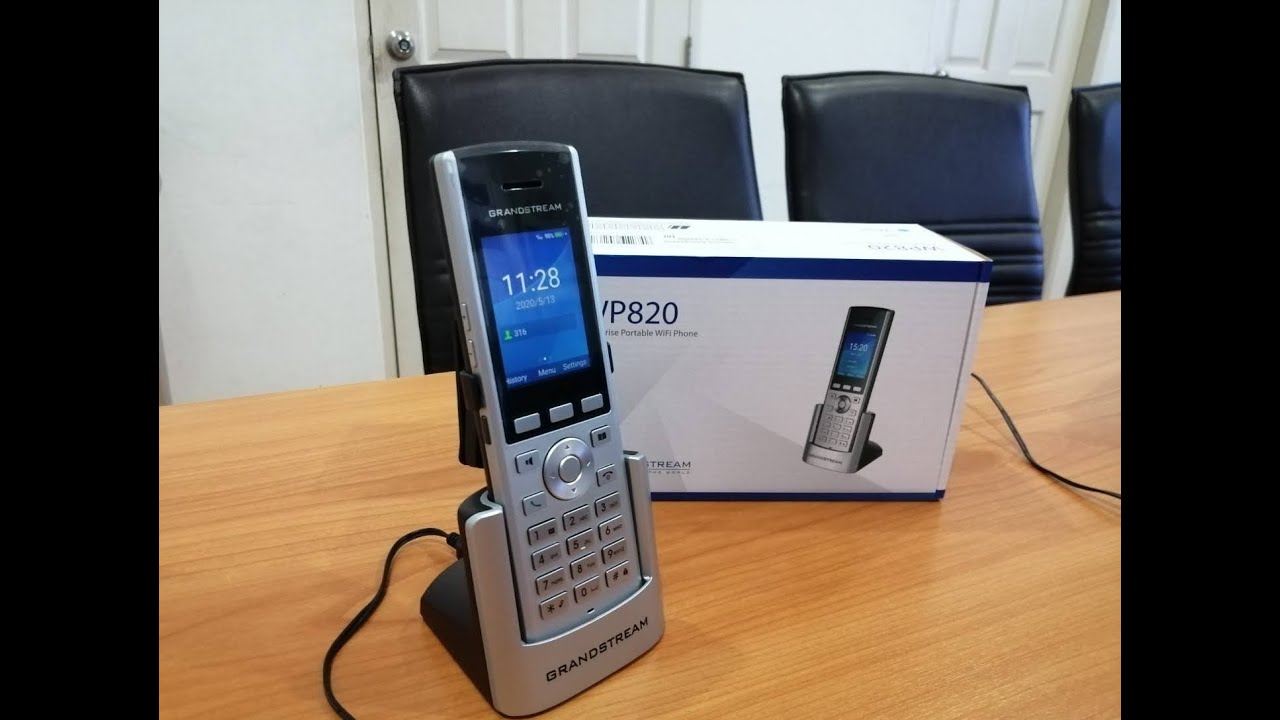 Grandstream WP820 - YouTube