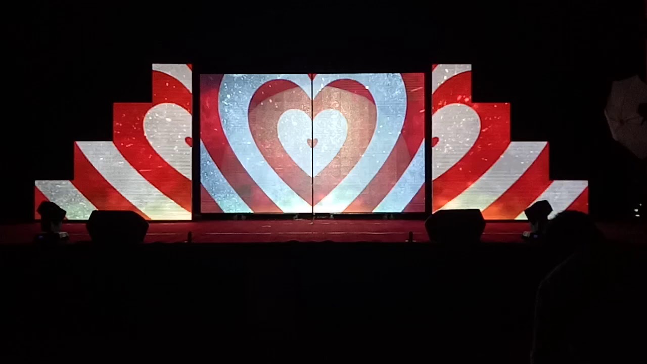 Split LED Screen Entry - YouTube