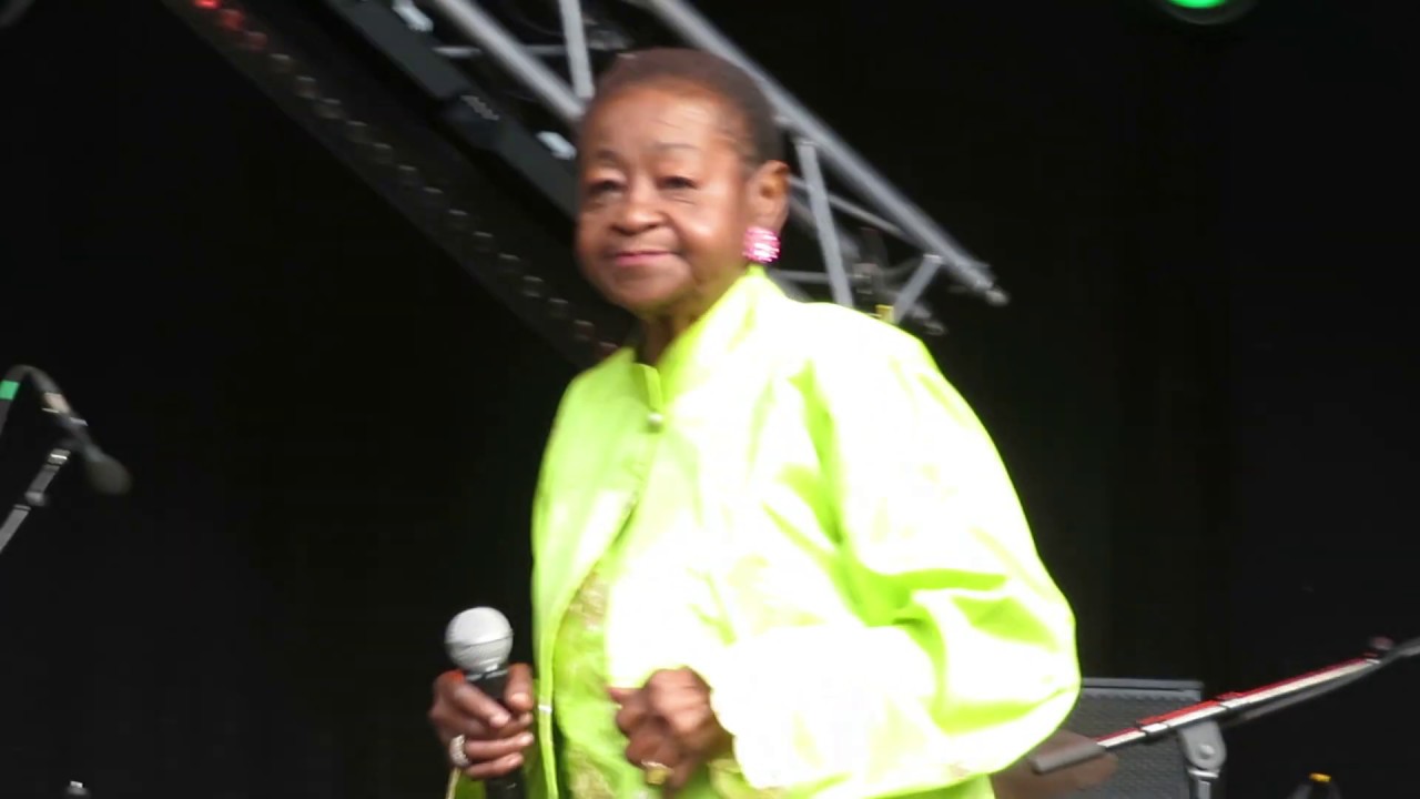 Calypso Rose - Abatina live at Pohoda festival 2019 - YouTube