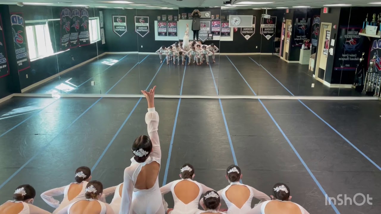 HIALEAH GARDENS MIDDLE SCHOOL JAGUAR DANCER JAZZ 2021 - YouTube