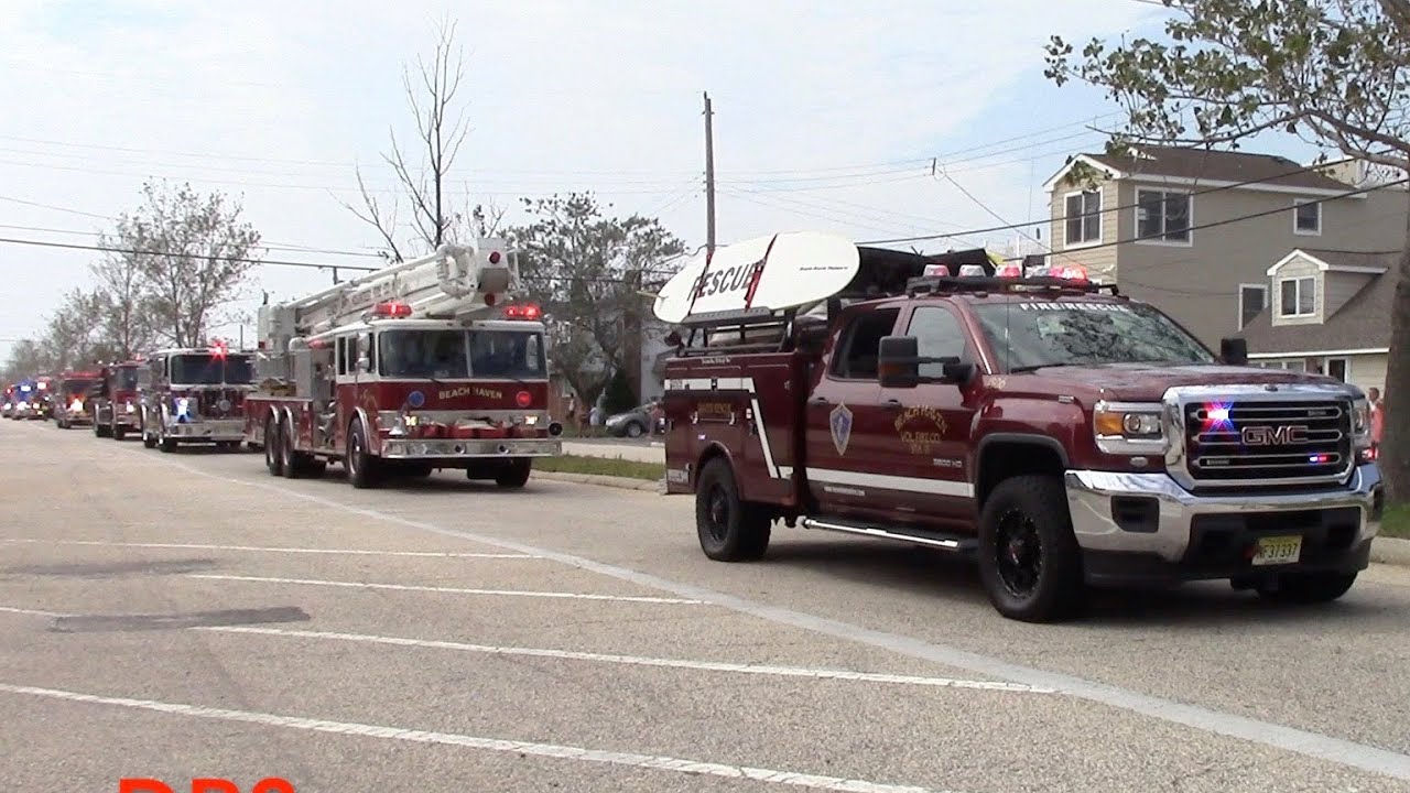 Surf City Fire Department Rescue Engine 4913 Parade And Housing ...
