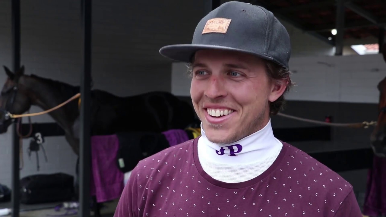 Somewhereonlyiknow returns to racing, just don't make Gareth Hall say ...