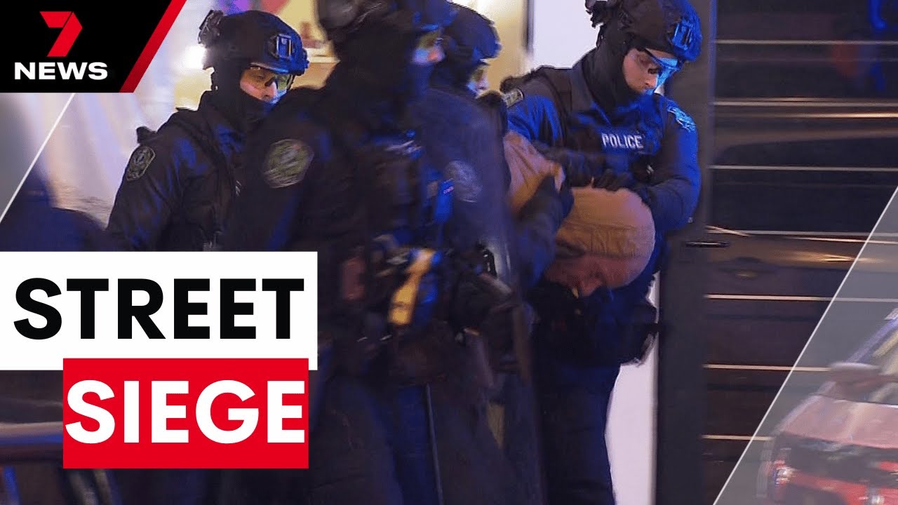 Man charged over dramatic Hindley Street police siege | 7NEWS - YouTube