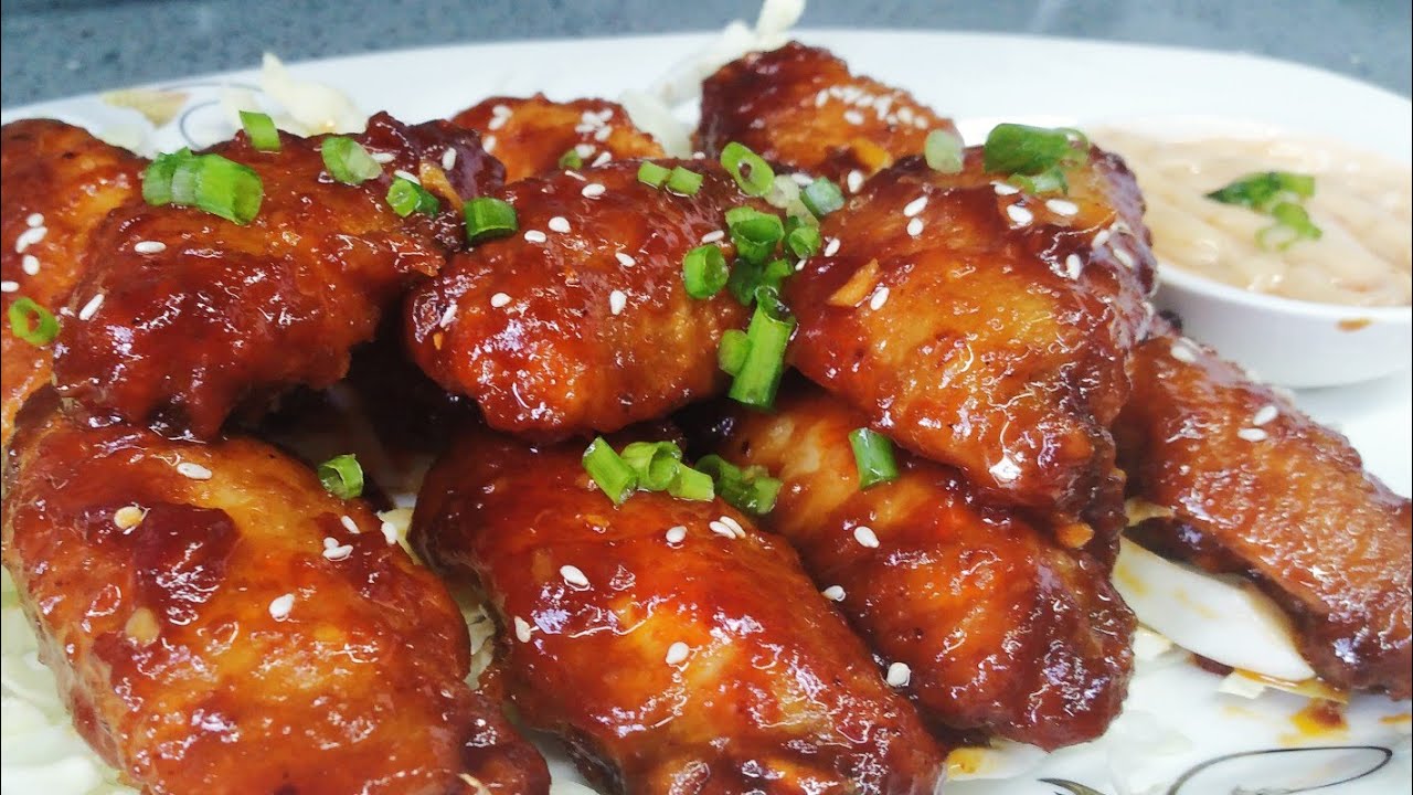 SWEET AND SPICY CHICKEN BUFFALO WINGS - YouTube