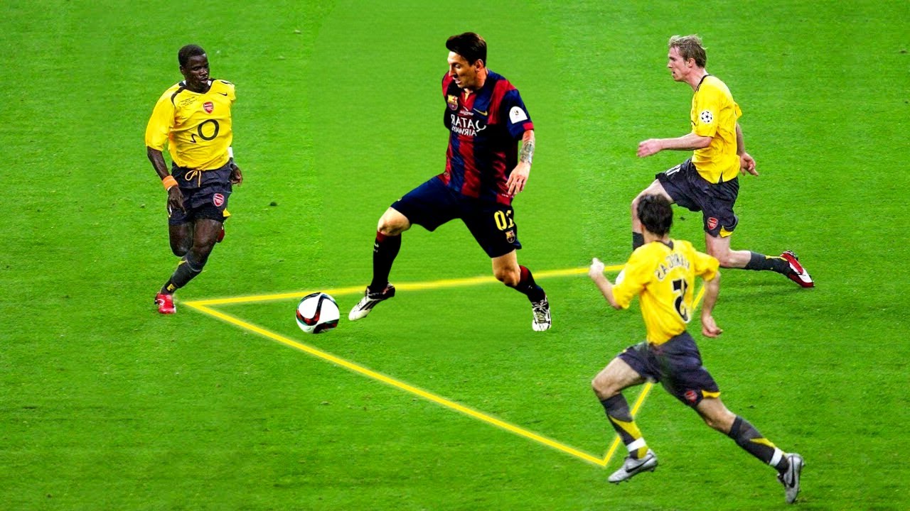LEGENDARY Moments By Lionel Messi - YouTube