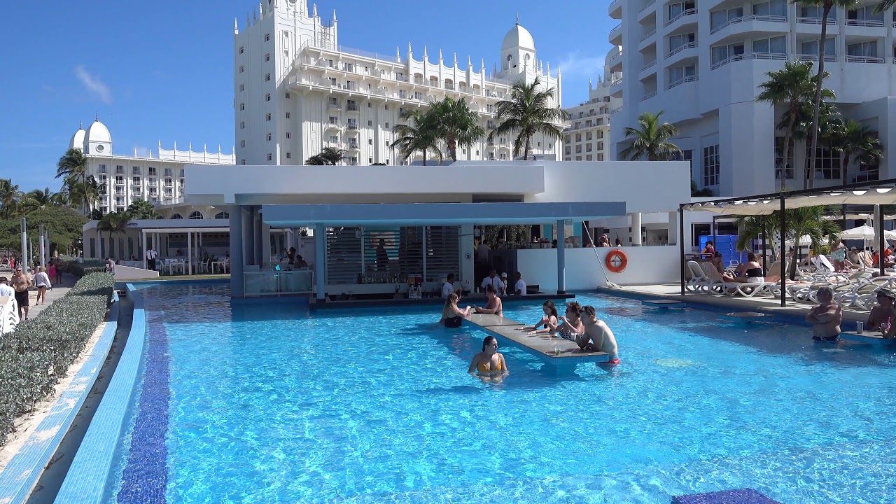Aruba RIU Antillas - Pool Side 360 view - YouTube
