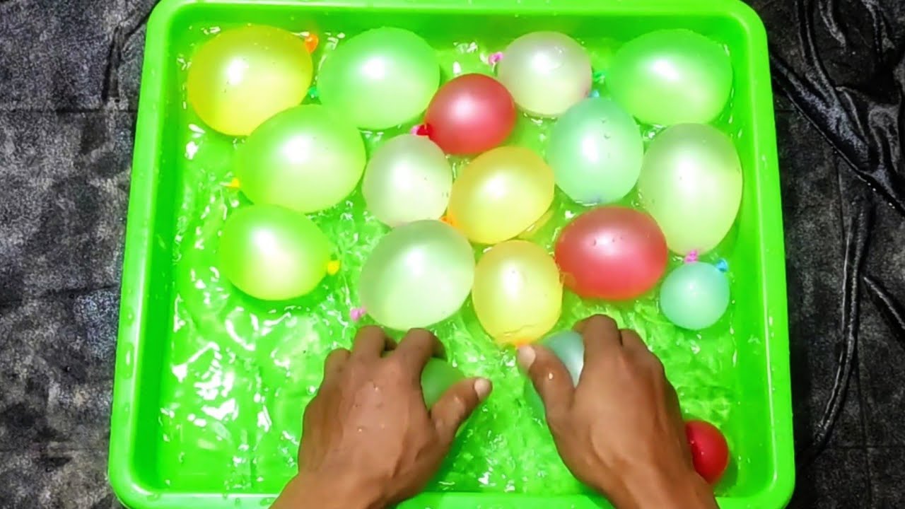 Water Balloon, Learn Color with Popping Lots of Finger Balloons - YouTube