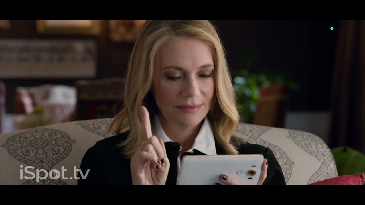 Ahem | Rashida Jones Verizon FiOS Commercial | :30 (2016) - YouTube
