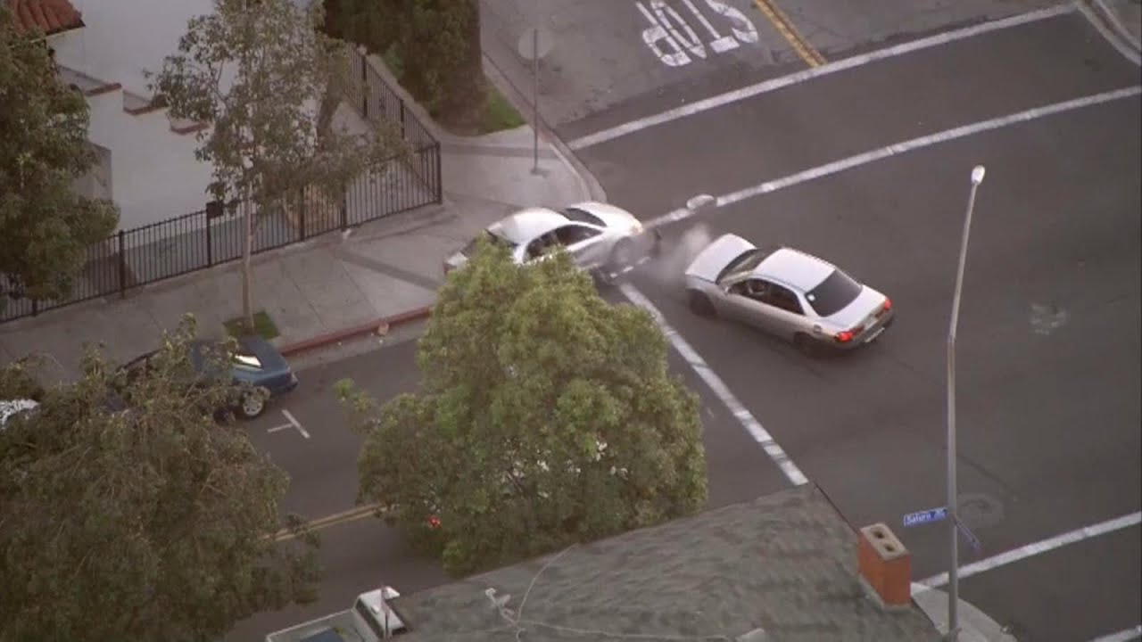 High-Speed Police Car Chase Caught on Video - YouTube