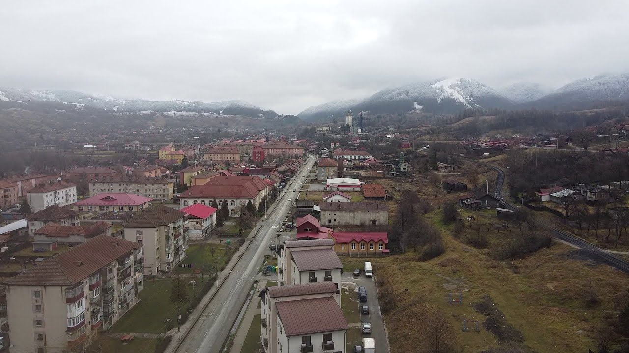 Lonea Petrila judetul Hunedoara imagini din drona ! - YouTube