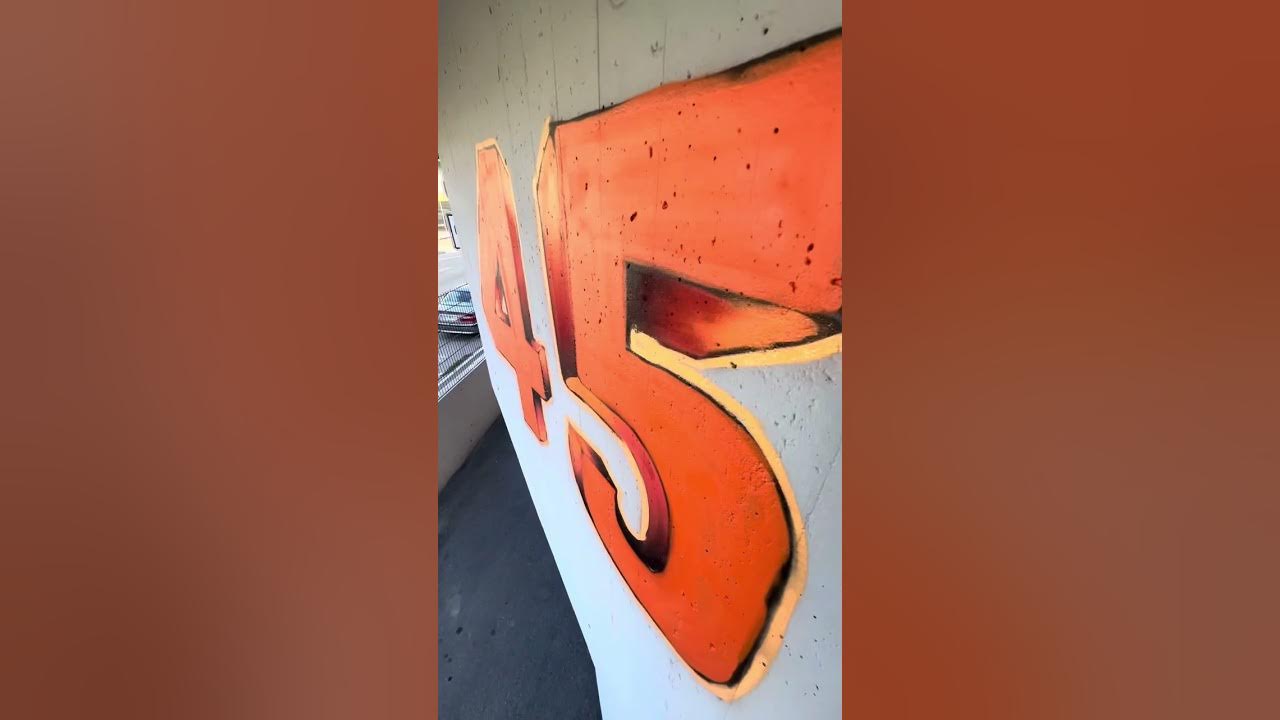 Signalétique graffiti par le graffeur Eazy One à genève - YouTube