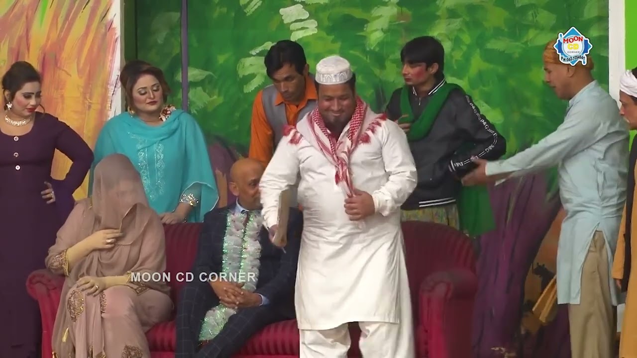 Akram Udas with Resham Pari | Comedy Clip | Stage Drama 2022 | Punjabi ...