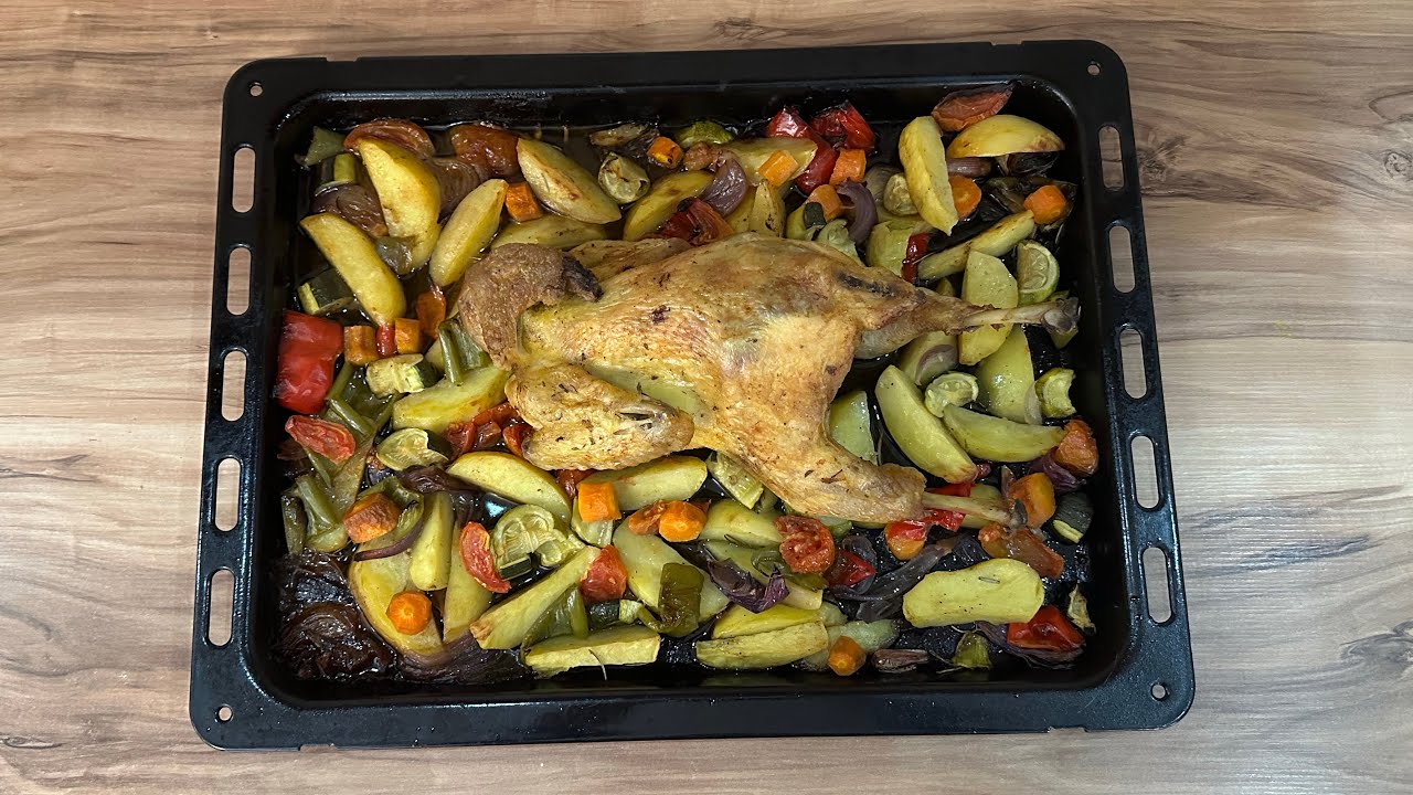 Roast chicken with roasted vegetables / Pule e pjekur me perime te ...
